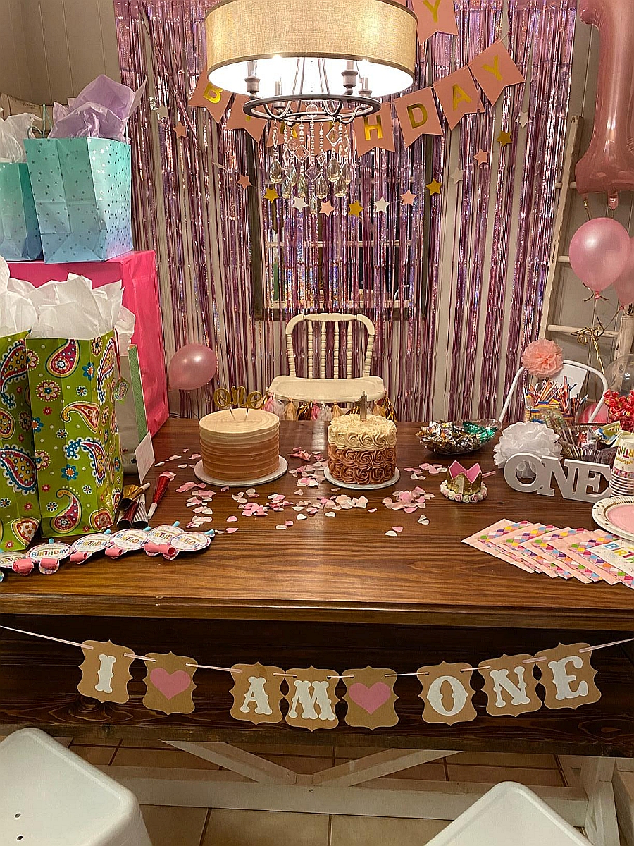 Birthday Room Decoration Ideas to Surprise your Loved Ones